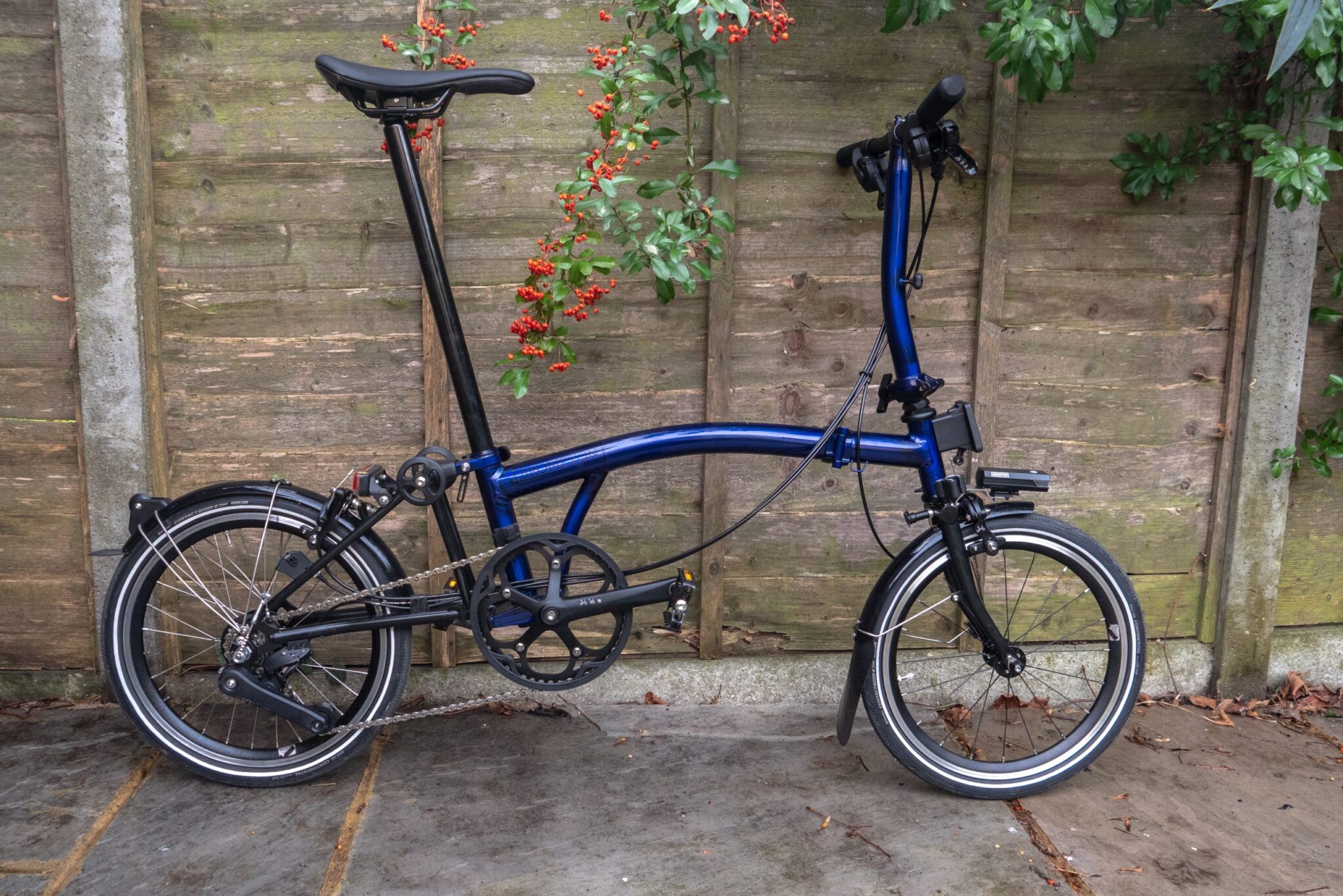 Brompton Electric C Line Explore Review - eBike Reviews